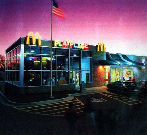 Vintage Mcdonald S See 5 Decades Of The Famous Fast Food Chain S Retro