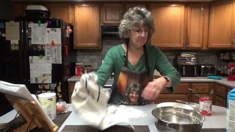 Quick And Easy Pizza Crust Youtube Quick Easy Pizza Crust Easy Pizza