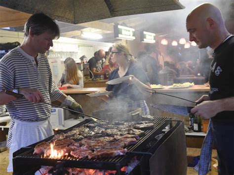 Fotos Das Nepomukfest In Neuenburg Neuenburg Fotogalerien
