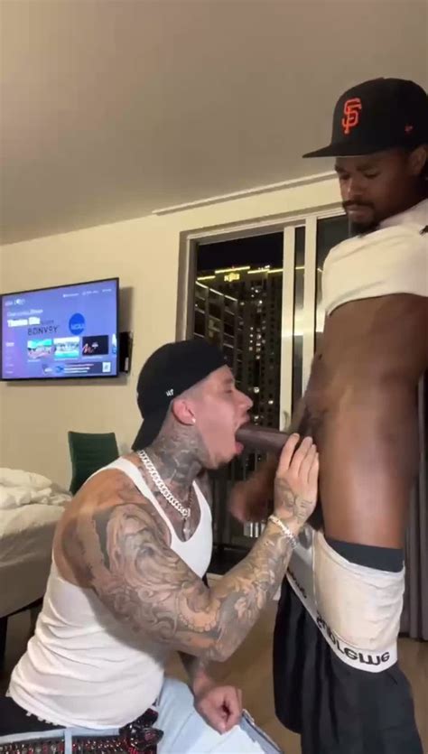 Muscle Bottom Trying His Best To Throat Dick On Live For Subscribers