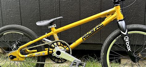 Bike Of The Day Roys 2023 Race Inc Neo Retro