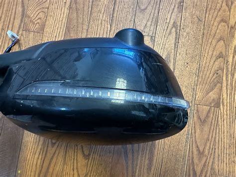 2014 2019 Nissan Rogue Oem Passenger Right Side Door Mirror Wsignal