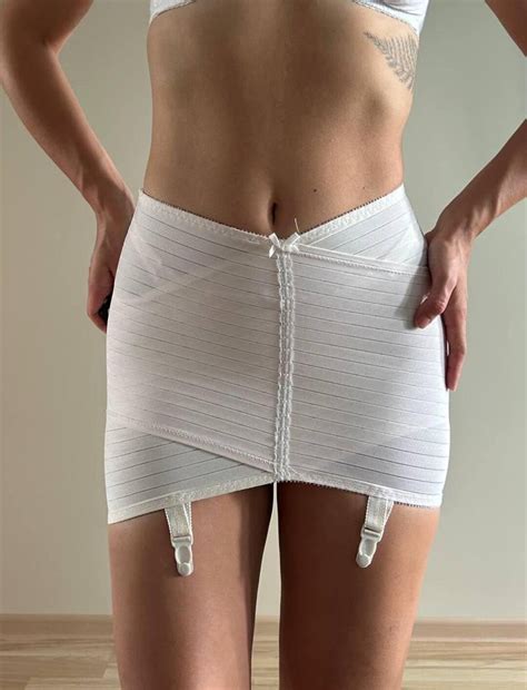 Vintage Pin Up Belt 60s Suspender Skirt Waist Belt Vintage Garter