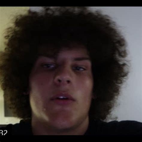 🦍rob Robertlabbate เรื่องราว Snapchat ตลอดจน Spotlight และเลนส์