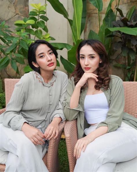 6 Potret Dokter Cantik Nadia Alaydrus Yang Memesona Mirip Artis Drakor Okezone Lifestyle