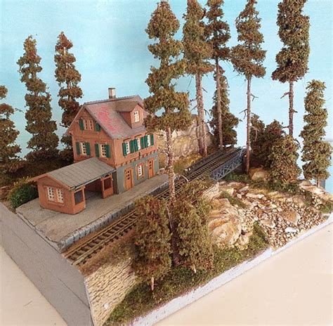 N Scale Model Train Diorama Layout Handmade Scenic Display 165 X 11