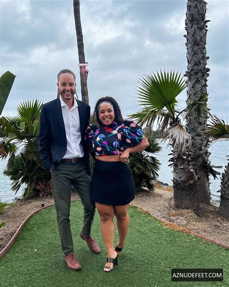 Latonya Williams Feet Aznudefeet