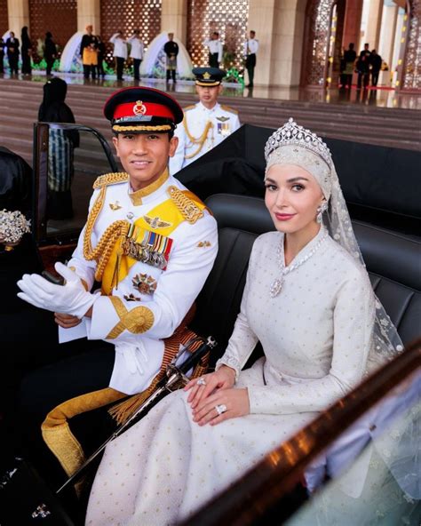 Brunei Royal Wedding This Fabulous Tiara Was Created By Singapores