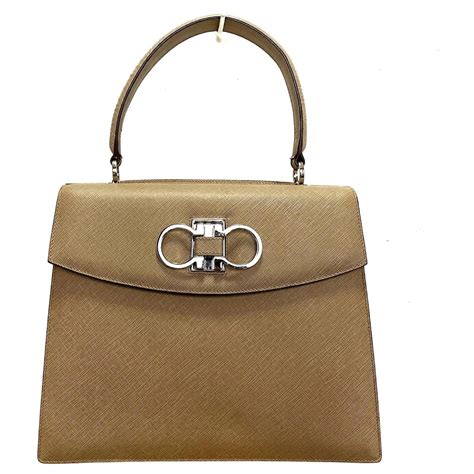 Salvatore Ferragamo Gancini Beige Leather Ref1206150 Joli Closet