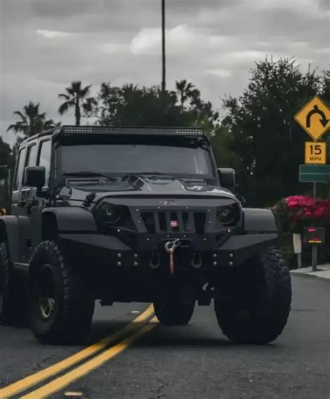 Thar Car Cb Background Artofit