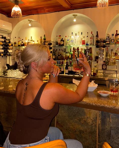 Dixie Lynn Thedixielynn • Instagram Photos And Videos