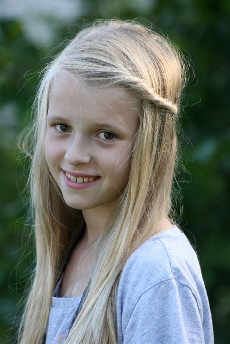 Jennicas Rosa Liv Underbara Tjejer