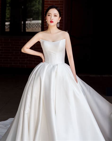 Tube Top Wedding Dress