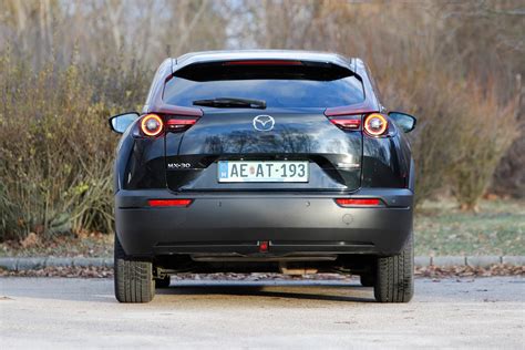 Megéri Benzinnel Termelni áramot Mazda Mx 30 R Ev Teszt Vezess