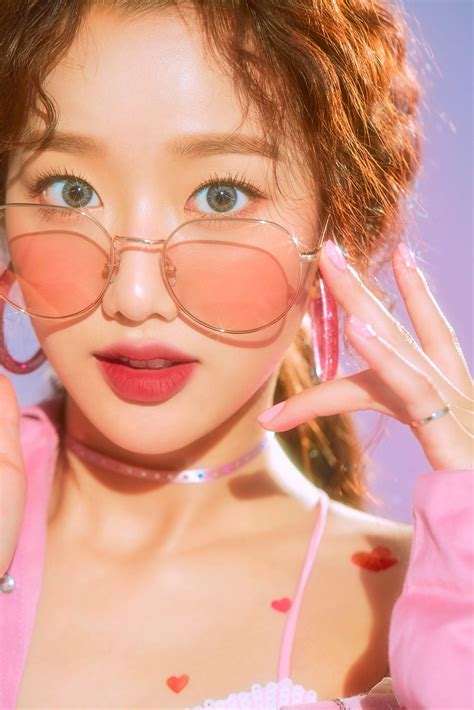 April Naeun For Perepera 2019 Fw Uhotcelebphoto