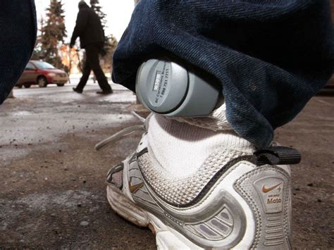 Cbsa Considers Electronic Tracking Of Detainees Rather Than Holding Them In Custody National Post