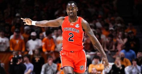 Auburns Jaylin Williams Signs With Denver Nuggets