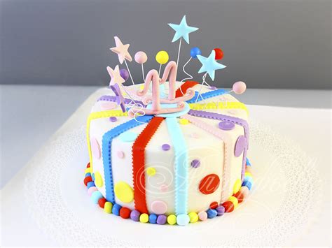 Торт для девочки 12053118 стоимостью 4 850 рублей торты на заказ ПРЕМИУМ класса от КП «Алтуфьево