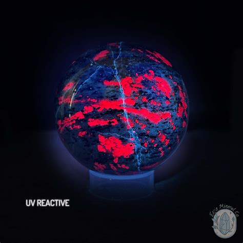 Uv Reactive Ruby Zoisite Sphere Uv Minerals And Crystals Available