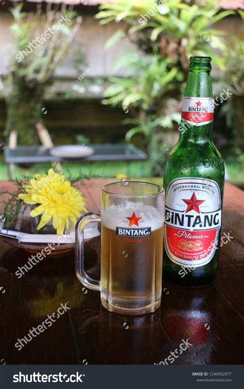 10 Bin Tang Beer Immagini Foto Stock E Grafica Vettoriale Shutterstock