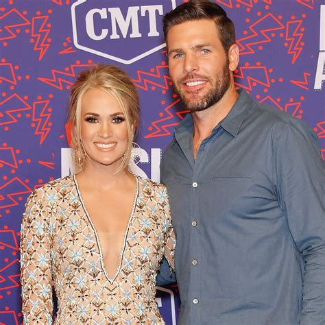 Last Night Carrie Underwood Didnt Stand On Stage Like The Country