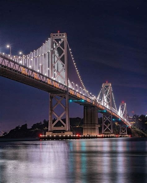 Bay Bridge Night View In San Francisco Rascacielos Vida Urbana
