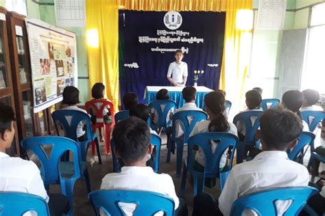 ကရသူရိမြို့၊ လူထုအခြေပြုဗဟိုဌာန၌ ကျောင်းသား၊ ကျောင်းသူများအား