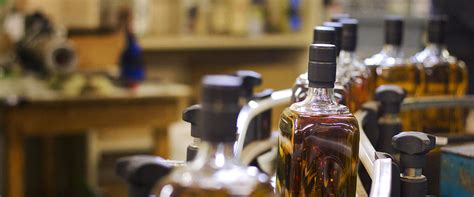 Sex Rara Buteljeringar Från Cadenheads Symposion