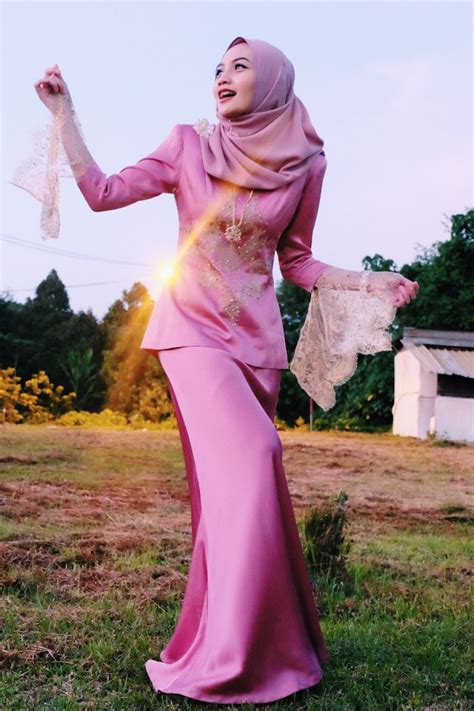 110 Awek Melayu Ideas Girl Hijab Beautiful Hijab Beautiful Muslim Women