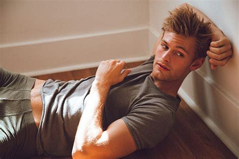 Noah Teicher By Pat Supsiri Mmscene