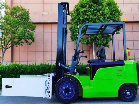 News Seated Type Reach Truckhydraulic Pallet Truckvariable Reach Truck