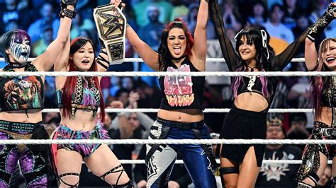 Asuka Joins Damage Ctrl To End Smackdown