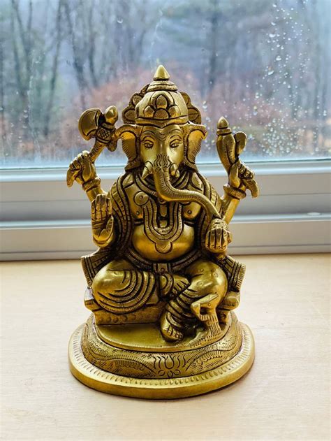 Traditional Indian Auspicious Brass Ganesha Ganapathi Hindu God Of