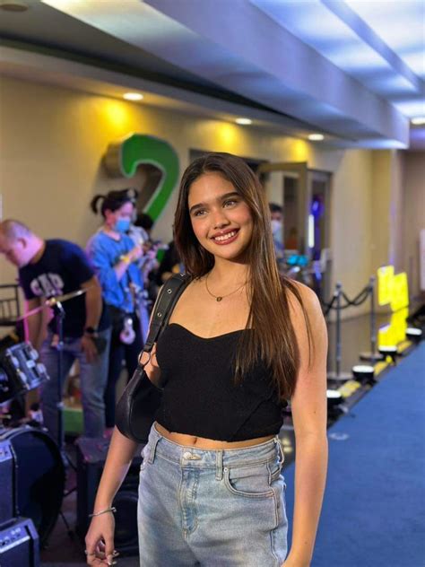 Criza Taa R Celebsph