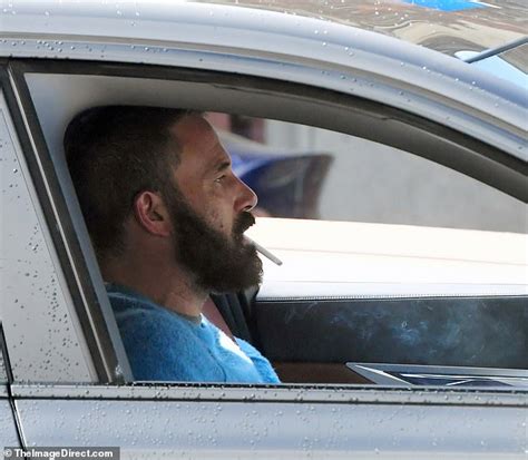 Ben Affleck Smokes Cigarette And Rocks A Bushy Beard While Driving In Los Angeles Daily Mail