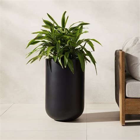 Radius Ficonstone Indooroutdoor Planter Short Entry 157d X 24h