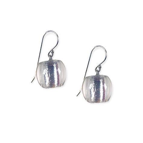 Single Bead On Wire American Folk Art Museum