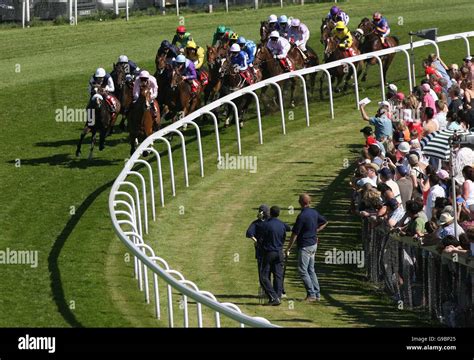 Dylan Thomas And Jockey Johnny Murtagh Right And Dragon Dancer And