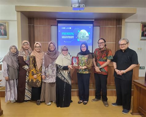 Fk Ubaya Gelar Studi Banding Ke Fk Ums Fakultas Kedokteran