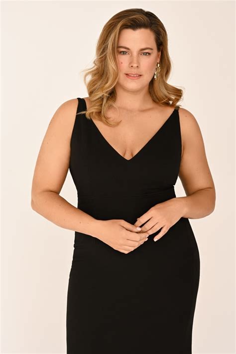 Virginie F Network Model Agency