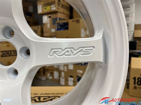 Rays Gram Light 57cr Pearl White Cpp Autosport Tyre World Magill