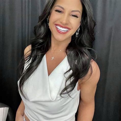 Pin By Mike Massabni On Emily Compagno Beautiful Smile Beautiful Emily