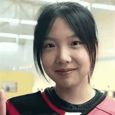 18岁王子菲1天3破世界级纪录18岁王子菲1天3破世界级纪录 在2025年国际射联世界杯秘鲁利马女子10米气步枪项目中，中国运动员王子菲在