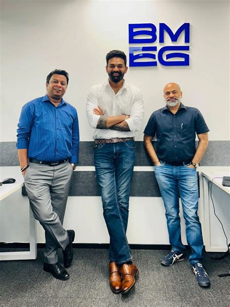 New Officenew Vibesnew Colleagues Divyya Jyoti Subroto