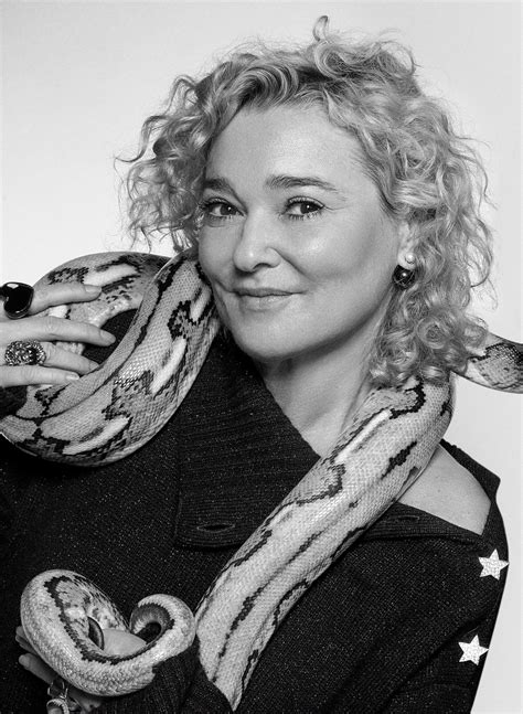 Pangaea Holdings Announces New Ceo Lumin Rebrand Global Cosmetic