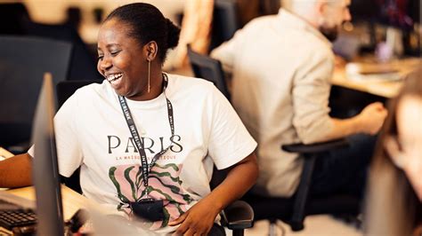 Balancing People And Technology Achieving Success In Ai Based