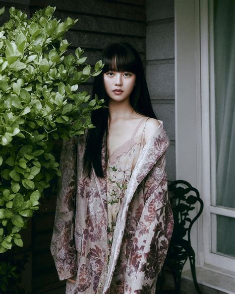 Koreaboo Kim 10262018 Eandt Story Ig Update 😊💖 알림 소현배우의 휴대폰을 털어보았다 비하인드 사진과 1~6화까지의 요약이 담긴