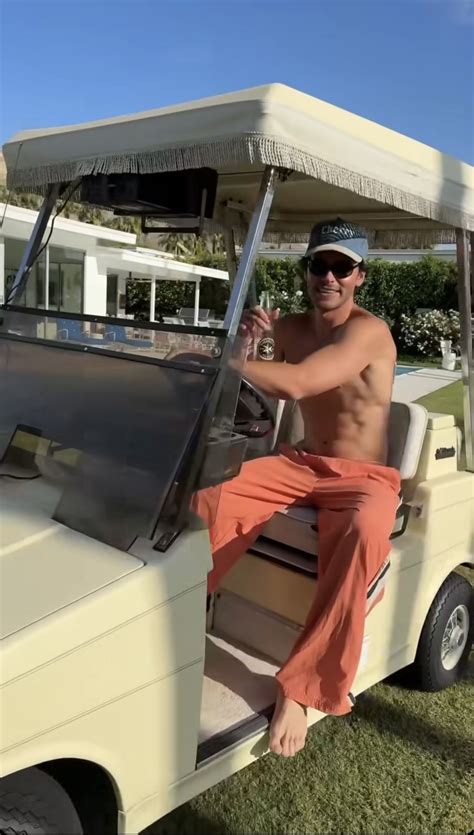 Troy Osterbergs Feet