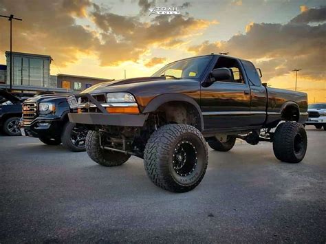 Chevy S10 4x4 Lifted