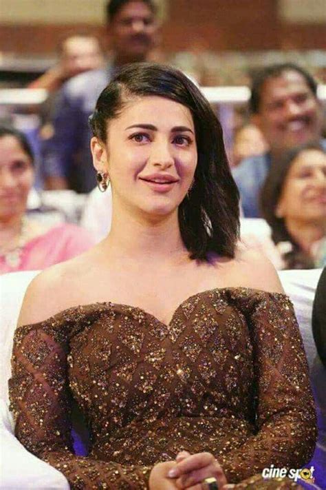 Pin By Harsha K On Sruthi Hasan Shruti Hassan Celebrity Pictures